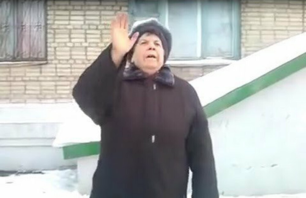 Создать мем «бабки бабки, не нужон» онлайн